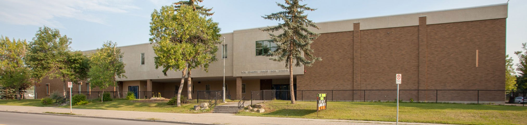 Home - Bob Edwards School